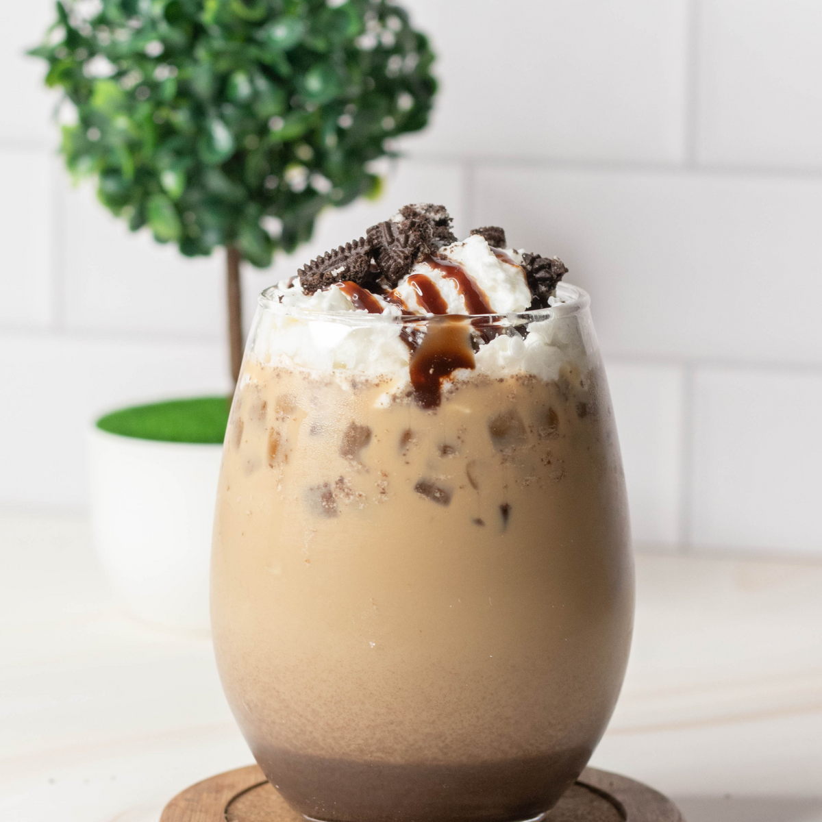 Chocolate Mint Patty Frappe Recipe – Ready in 10 Minutes – Red Rose Tea